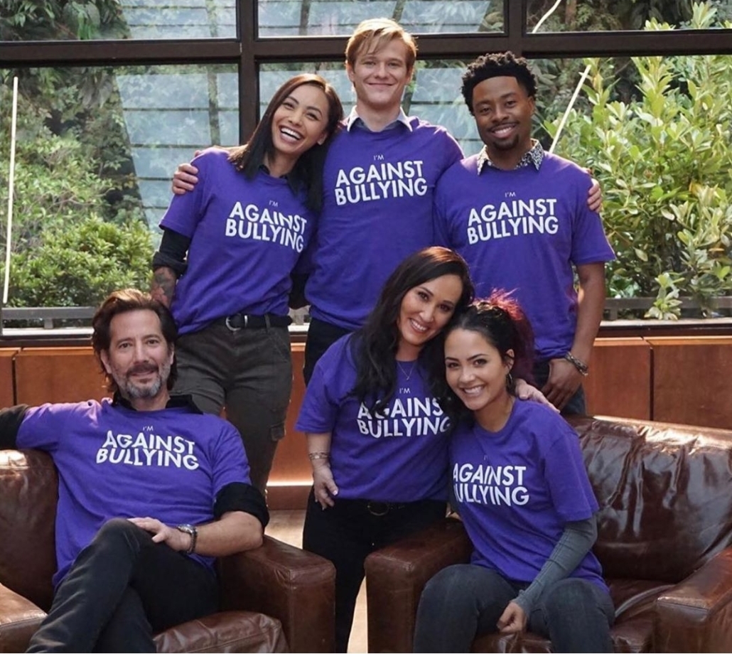 Official Website of Henry Ian Cusick